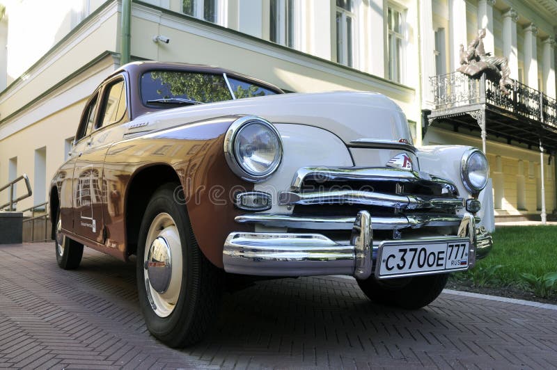 Car GAZ-M-20 Pobeda. Classic Soviet Post-war Car Editorial Stock Image ...