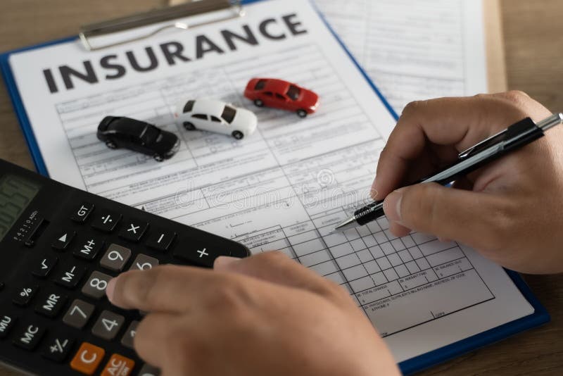 Car Incident Protective and Car Insurance Policy Examining Insurance ...