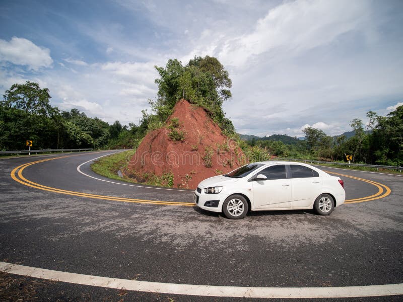 402 Sharp Turn Mountain Highway Stock Photos - Free & Royalty-Free ...