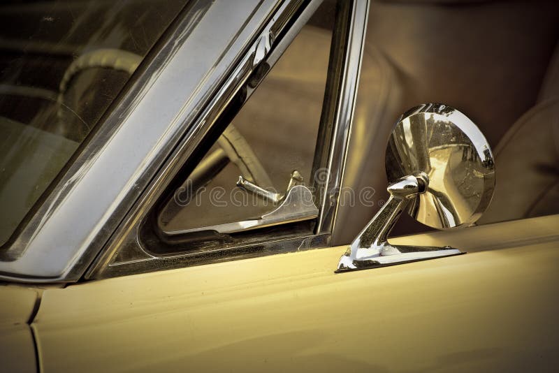 549 Classic Car Rear View Mirror Photos - Free & Royalty-Free Stock ...