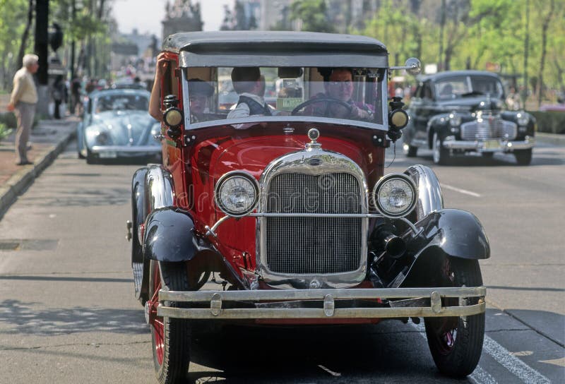 Car parade editorial stock photo. Image of city, people - 20960633