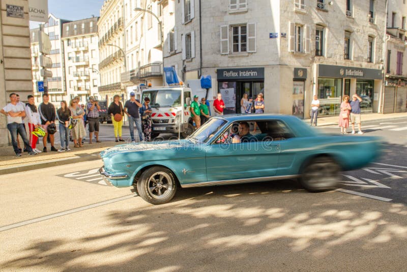 Car parade editorial photo. Image of bluecar, ford, street - 339954536
