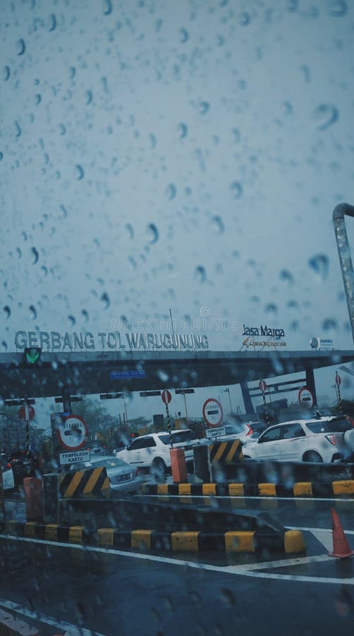 In the Car when it& X27;s Raining through the Freeway Editorial ...