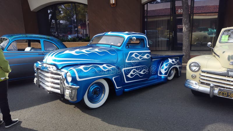 Orange, CA Car show editorial stock photo. Image of circle - 128029303