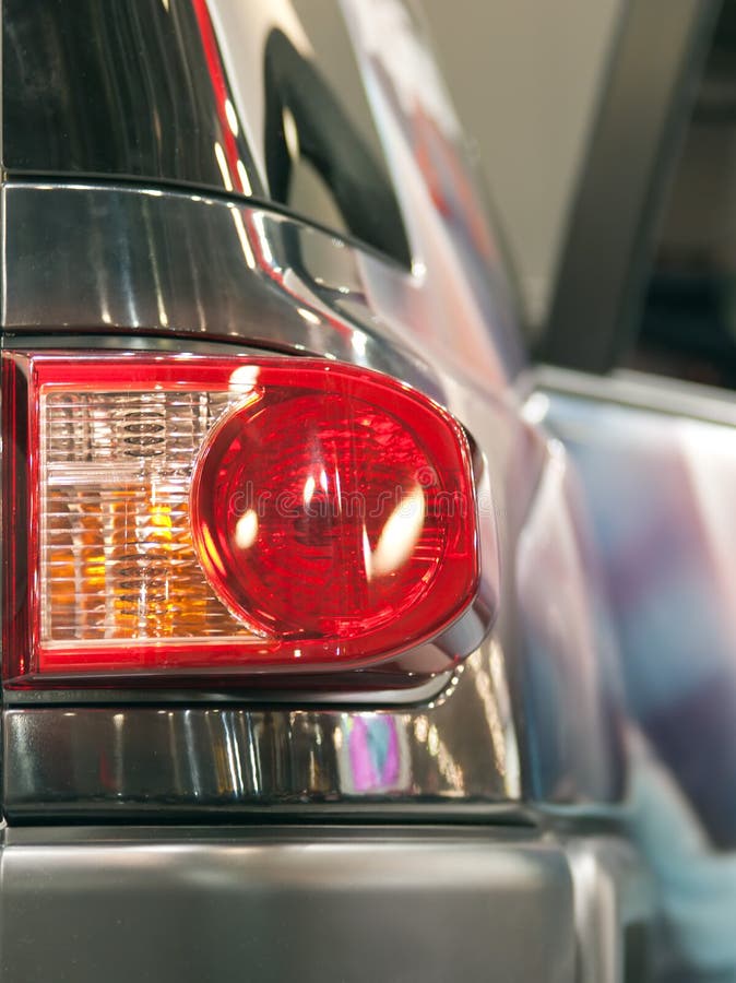 Car Stop Light Picture. Image: 84936506