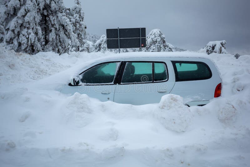 Car Stuck in Deep Snow on Mountain Road - Winter Traffic Problem Stock ...