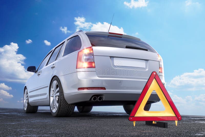 Car and Warning Triangle on the Side Roadside Stock Illustration ...