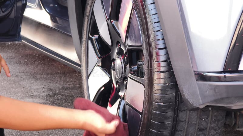 The Car Wheel Cleaning Process and Professional Technique for ...