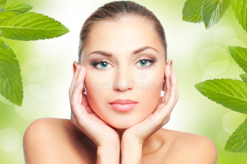 Cara de la mujer foto de archivo. Imagen de belleza, primer - 22394834