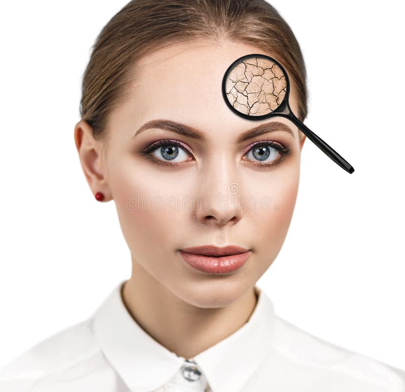 Cara De La Mujer Joven Con La Piel Seca Foto de archivo - Imagen de ...