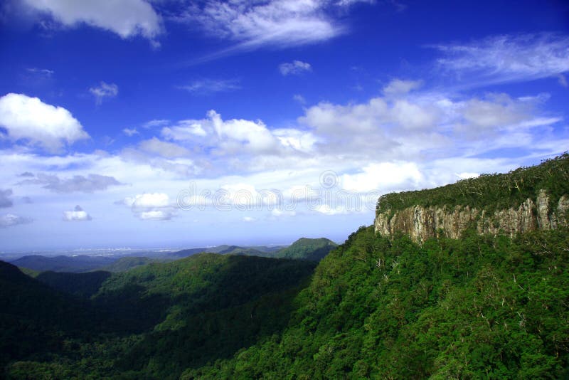 Cara de la roca imagen de archivo. Imagen de roca, azul - 12774045
