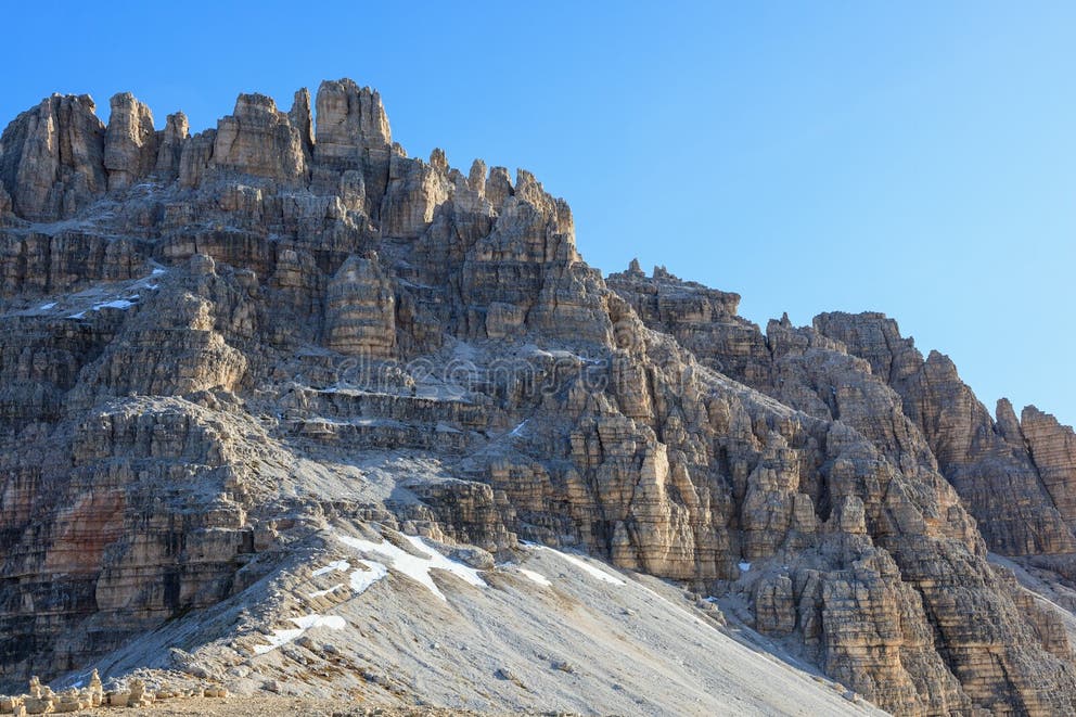 Cara de la roca foto de archivo. Imagen de cielos, roca - 61287260