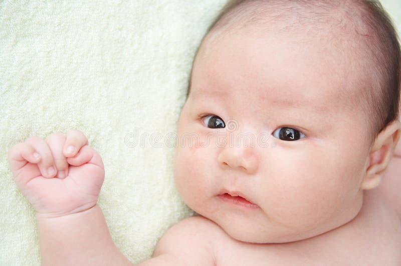 Cara del bebé imagen de archivo. Imagen de sano, posteridad - 5695125