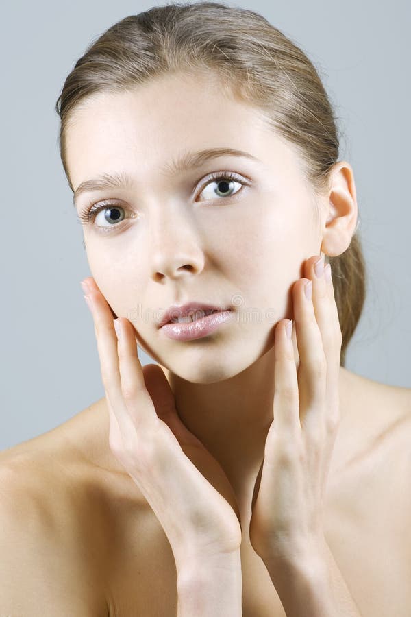 Cara Del Primer De La Mujer Hermosa Imagen de archivo - Imagen de cara ...
