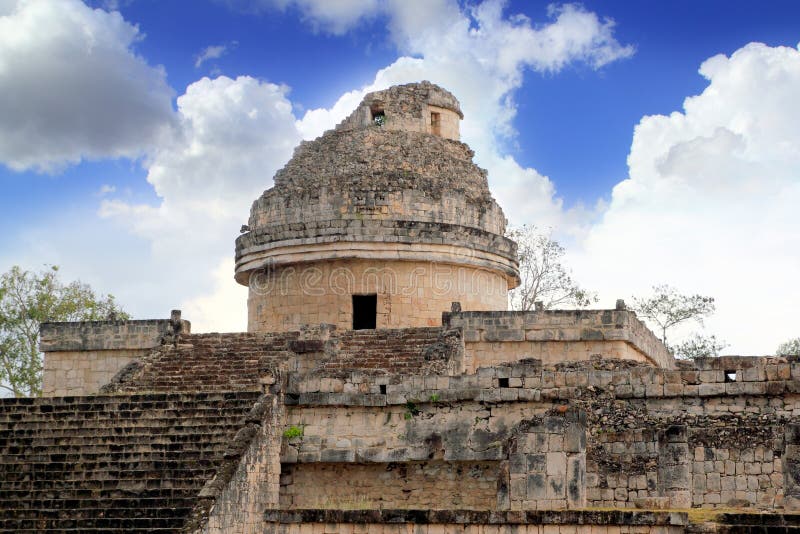 Caracol Mayan Observatory Chichen Itza Mexico Stock Photo - Image of ...