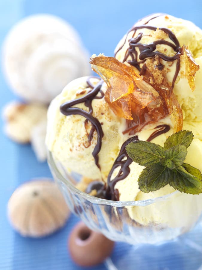 3+ Hazelnut ice cream caramel Free Stock Photos - StockFreeImages