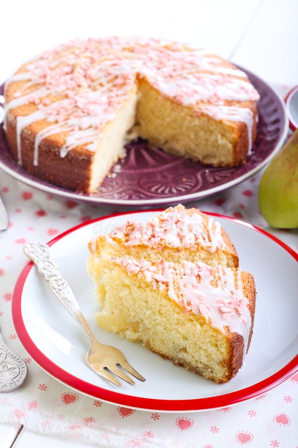 Caramelized Pear Sponge Cake Stock Image - Image of cinnamon, spicy ...