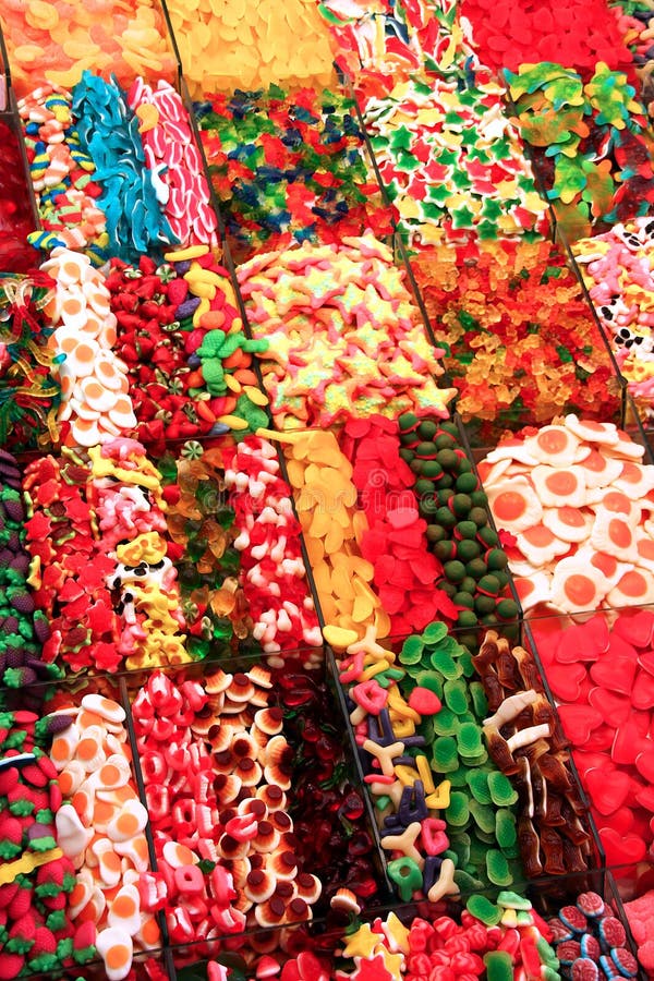 Caramelos imagen de archivo. Imagen de colorido, dulces - 15474345