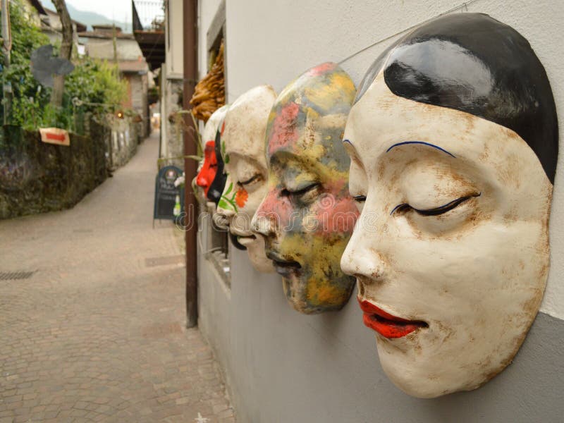 Caras da arte imagem de stock. Imagem de arte, lombarda - 45066081