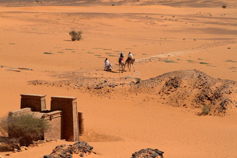 Caravan in the Sahara from Sudan Near Meroe Editorial Image - Image of ...