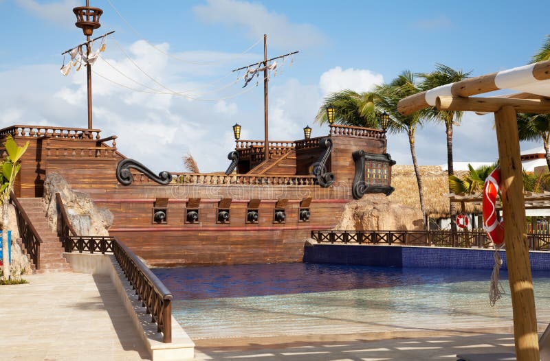 Caravel stock image. Image of marine, boat, travel, sails - 23677419