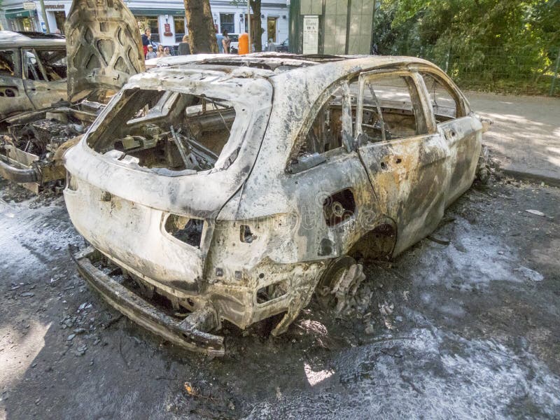 Carbonized car editorial photo. Image of dirty, cars - 121104711