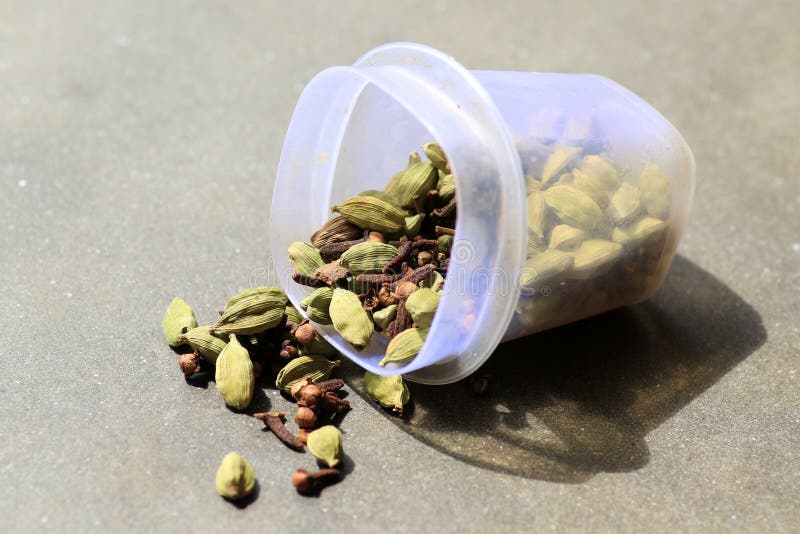Cardamom and cloves stock image. Image of masala, strong - 59861017