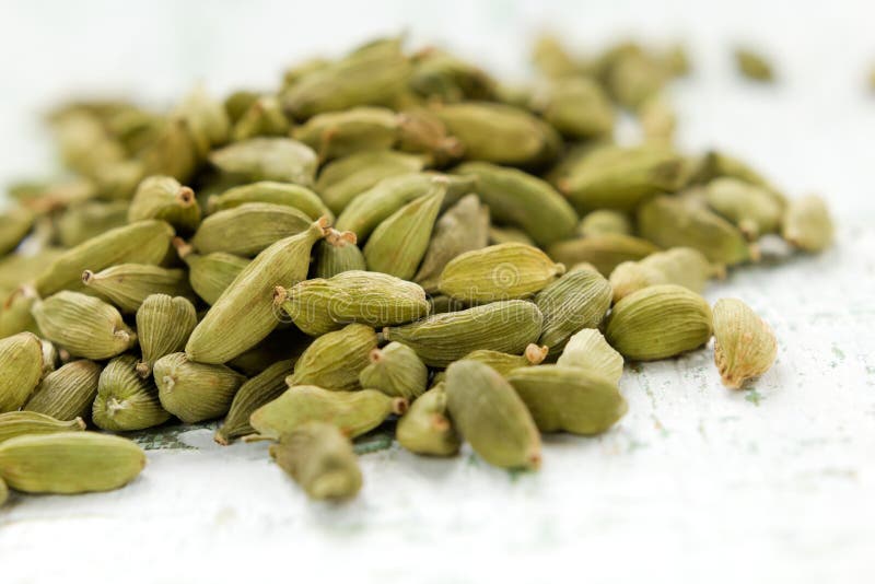 Cardamon stock image. Image of fragrant, painted, bowl - 27362037