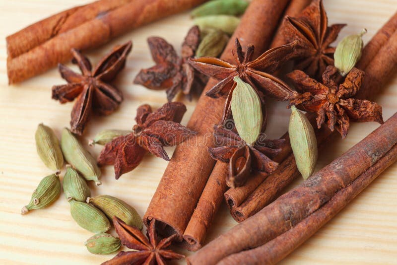 Cardamon spice cinamon stock photo. Image of anise, isolated - 65708708