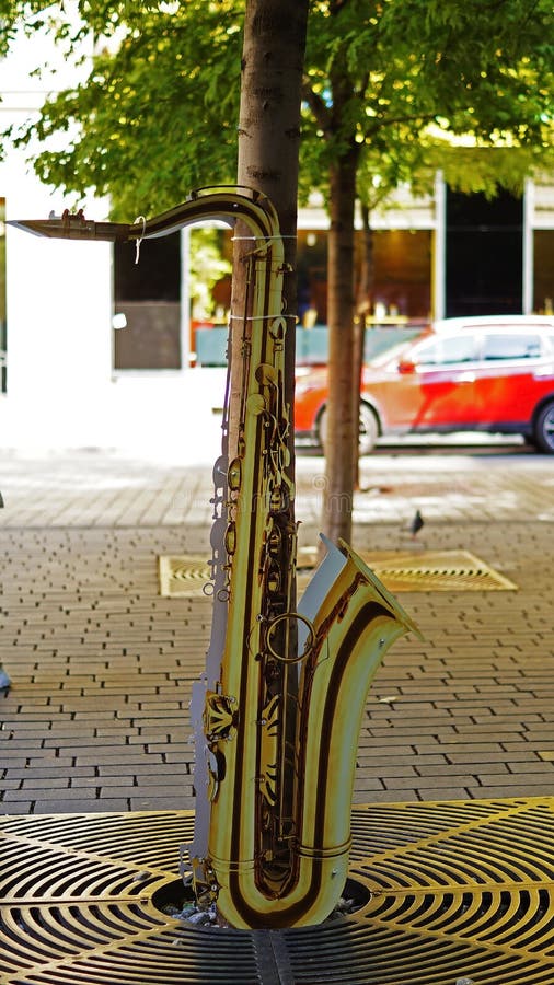Cardboard Saxophone Tree in Prague Editorial Image - Image of cardboard ...
