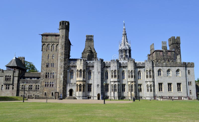 Cardiff Castle and Moat stock image. Image of south, city - 8005441