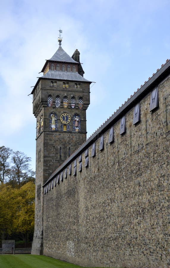 View of Cardiff Bay Area with Famous Buildings, Pierhead and Sin Stock ...