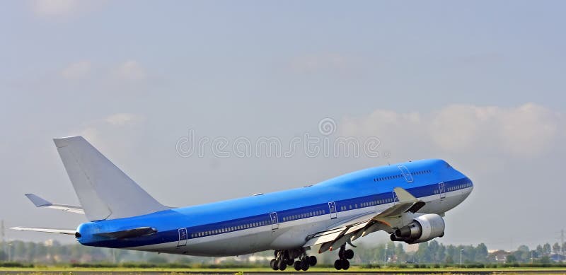 Cargo Aircraft Just Taking Off Stock Image - Image of outdoor, cargo ...