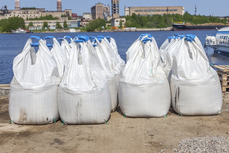 Loading Bagged Cargo Vessel Stock Photos - Free & Royalty-Free Stock ...