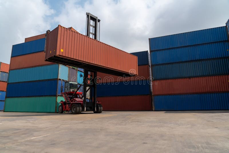 Cargo Container for Overseas Shipping in Shipyard with Heavy Machine ...