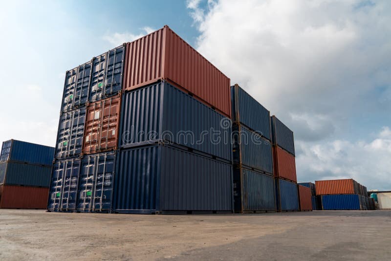 Cargo Container for Overseas Shipping in Shipyard with Heavy Machine ...
