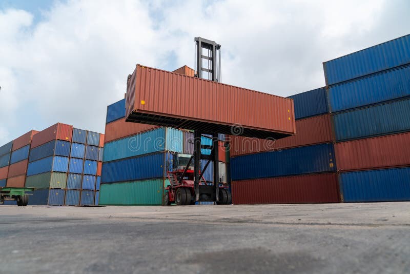 Cargo Container for Overseas Shipping in Shipyard with Heavy Machine ...