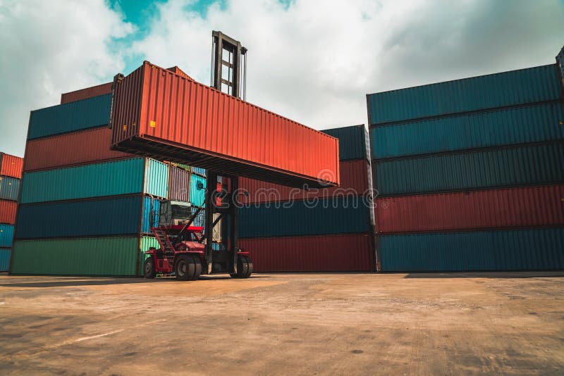 Cargo Container for Overseas Shipping in Shipyard with Heavy Machine ...