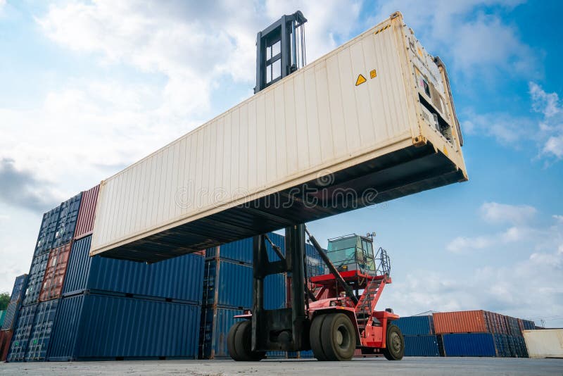 Cargo Container for Overseas Shipping in Shipyard with Heavy Machine ...