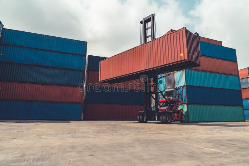 Cargo Container for Overseas Shipping in Shipyard with Heavy Machine ...