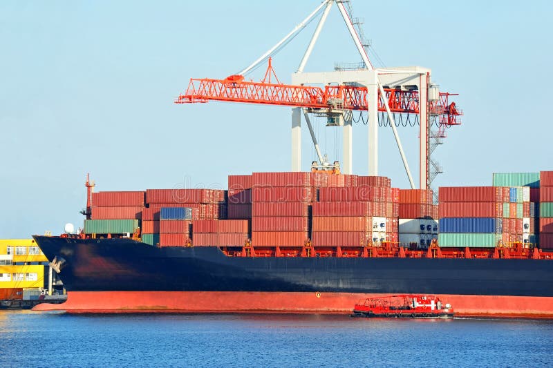 Quay Crane and Container Ship Stock Photo - Image of freight, harbour ...
