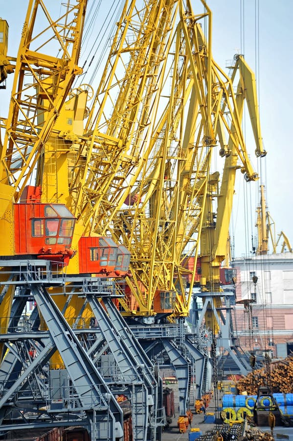 196 Loading Timber Train Stock Photos - Free & Royalty-Free Stock ...