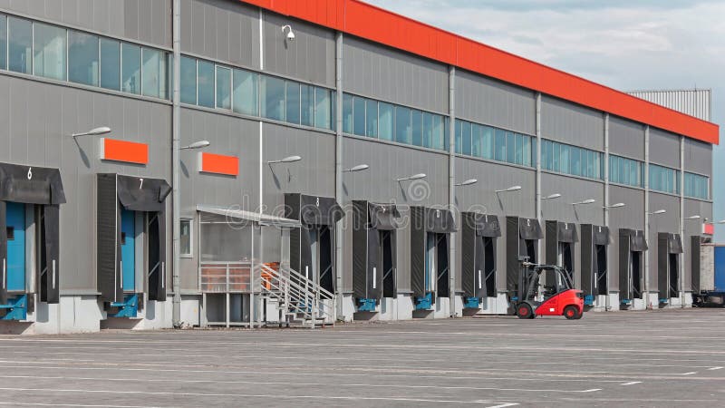 Loading ramps stock image. Image of warehousing, transportation - 33204281