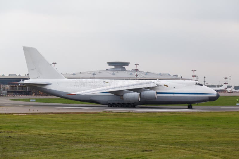 Russian cargo aircraft editorial stock image. Image of worker - 4700114
