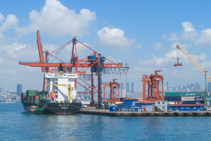 Cargo sea port and ships editorial photo. Image of cargo - 82867976