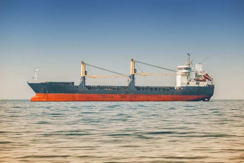Cargo Ship Full of Containers Stock Photo - Image of carrier, cargo ...