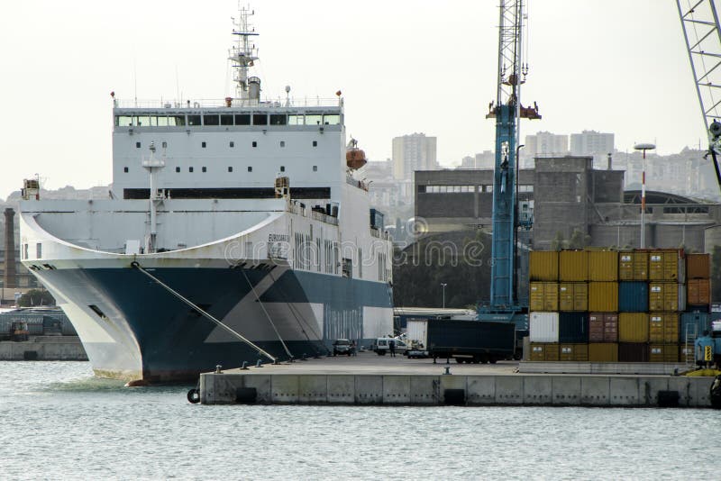 Air Cargo stock image. Image of aviation, freight, b747 - 121355989