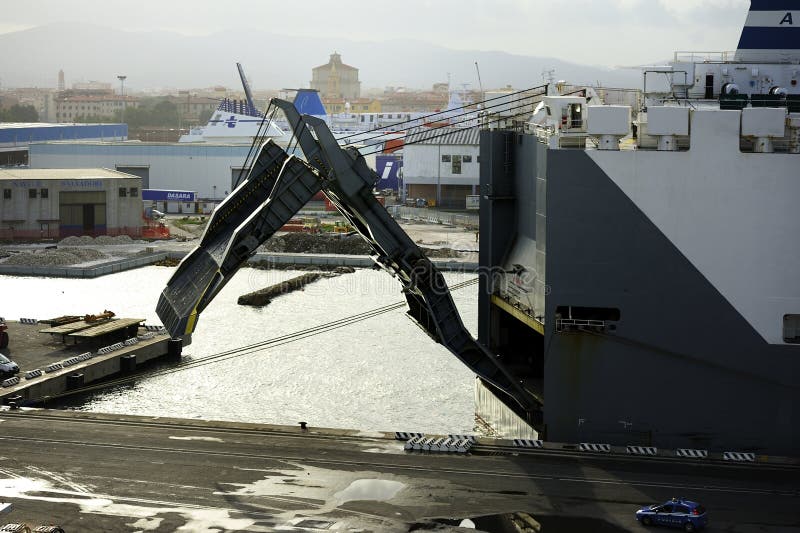 Cargo Ship Lowering Its Platform Editorial Image - Image of cargo, cars ...