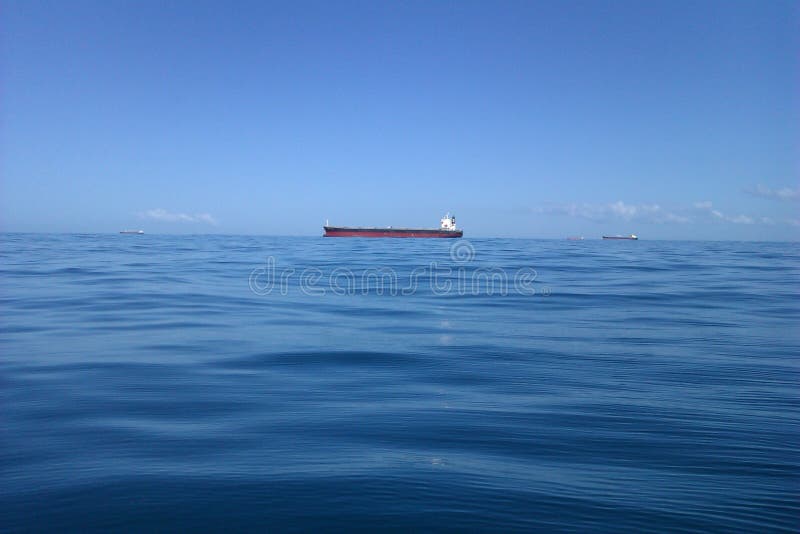 Cargo ship tanker editorial stock photo. Image of ship - 43105963