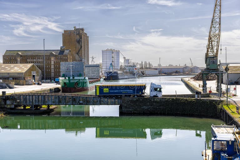 Cargo Ship Unloading at Sharpness Docks in Gloucestershire, UK ...